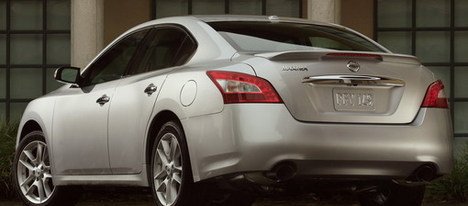 Nissan Maxima technical specifications and fuel economy